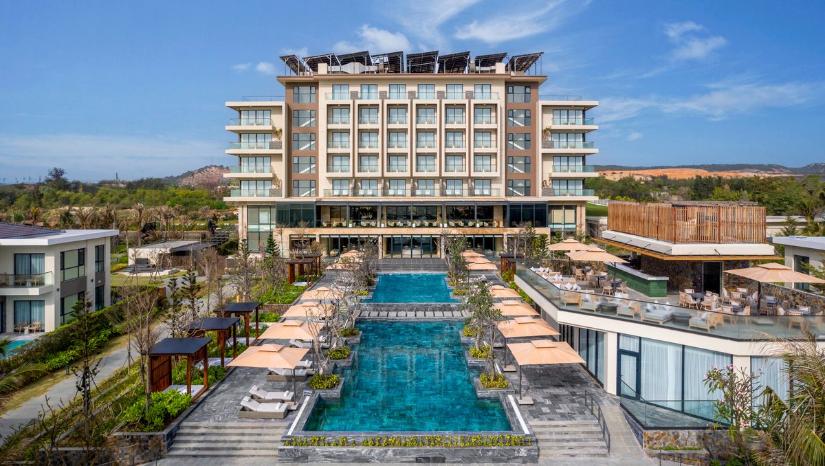 Radisson Resort Mui Ne | Vietnam Destination Wedding Venues & Packages ...